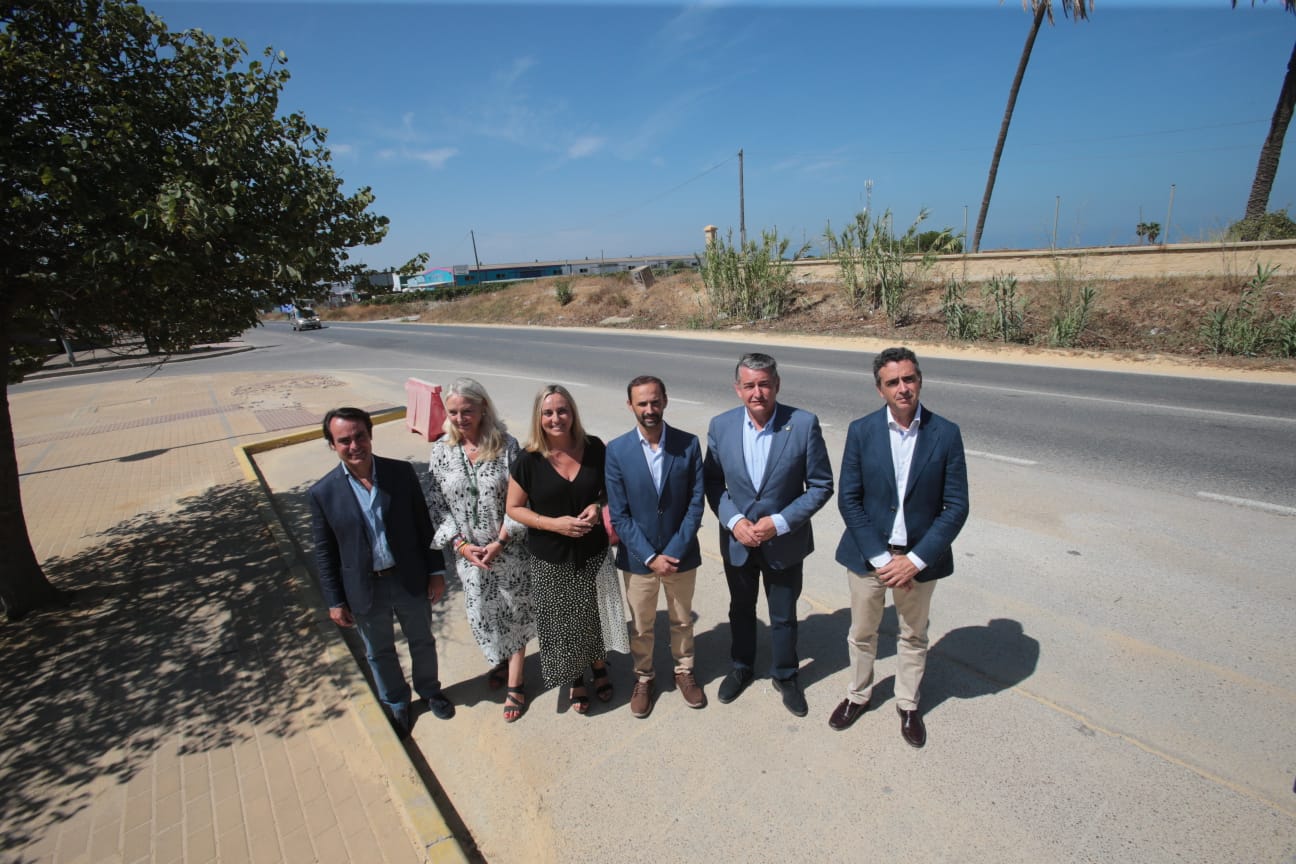 La Junta inicia las obras del desdoble de la carretera de acceso a Sanlúcar desde Chipiona ...